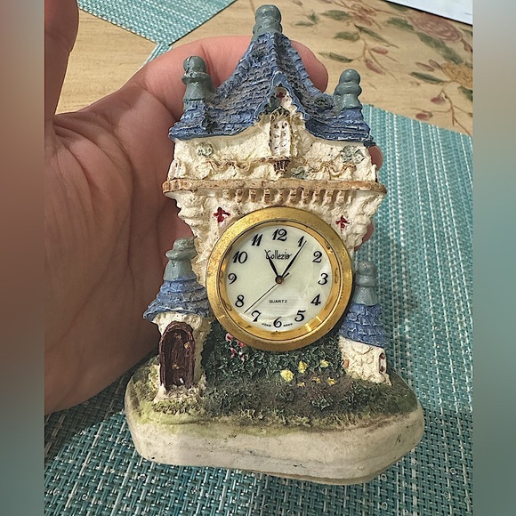 Art | Vintage Collezio Japan Quartz Country Stone Cottage Church Clock ...